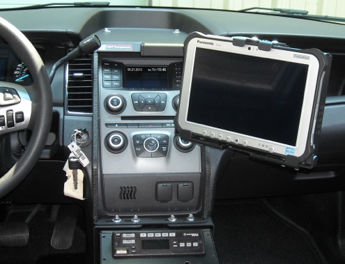 On-Dash Mount for Tablet Computers - The Municipal